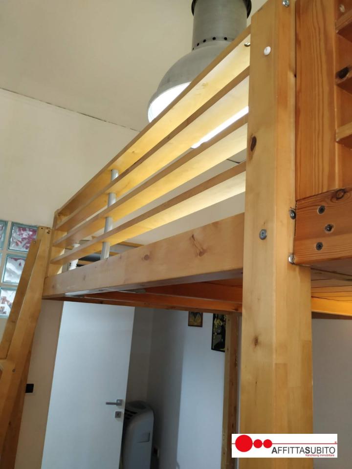 Appartamento in affitto a Napoli