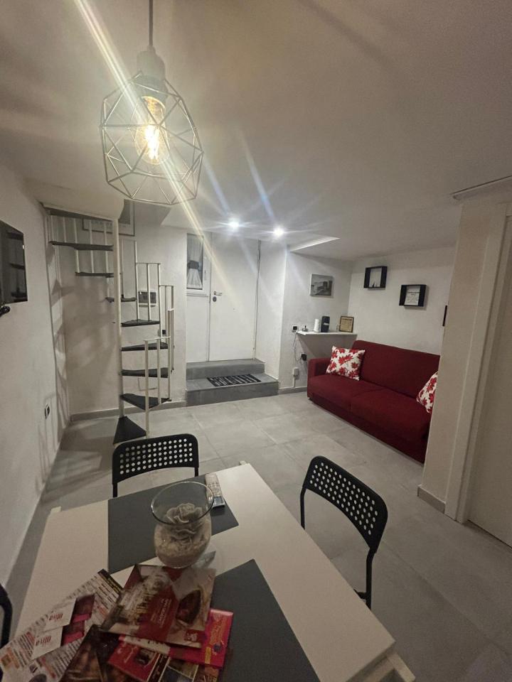Appartamento in affitto a Napoli