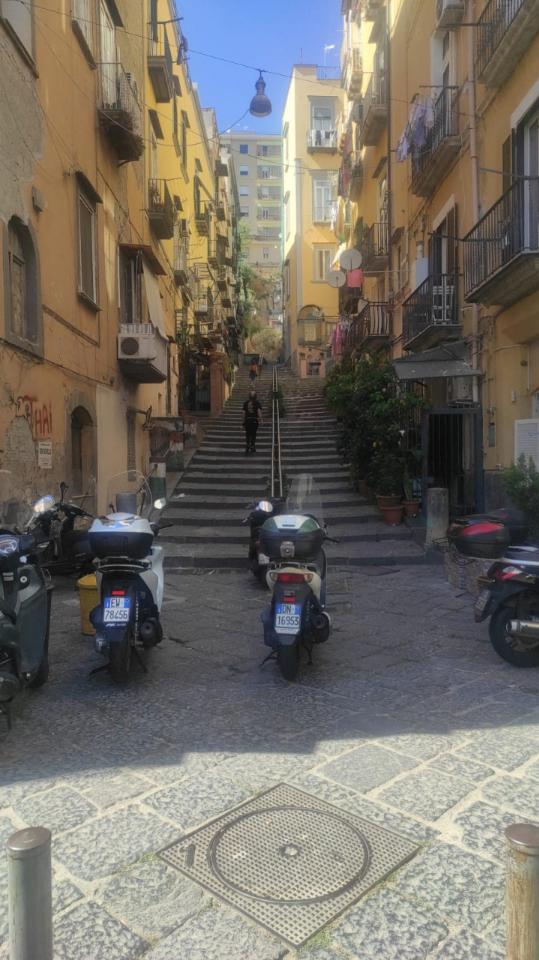 Appartamento in affitto a Napoli