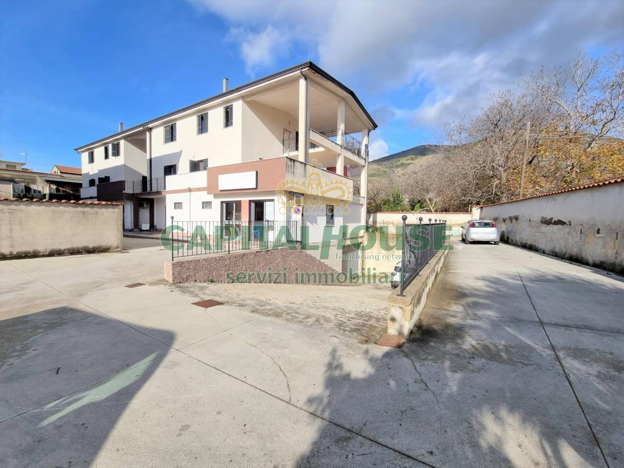 Villa in vendita a Santa Maria A Vico