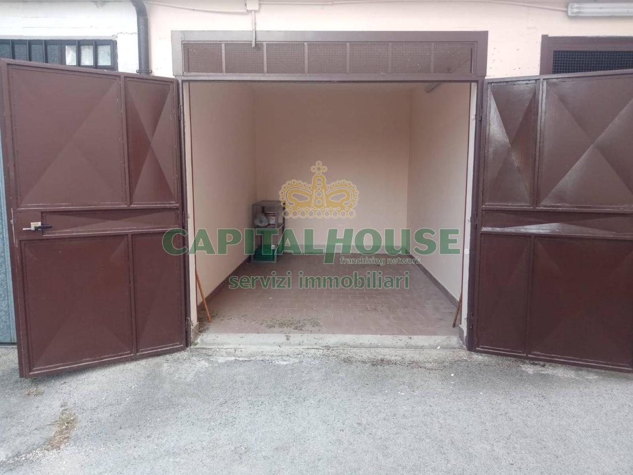 Box in vendita a Caserta