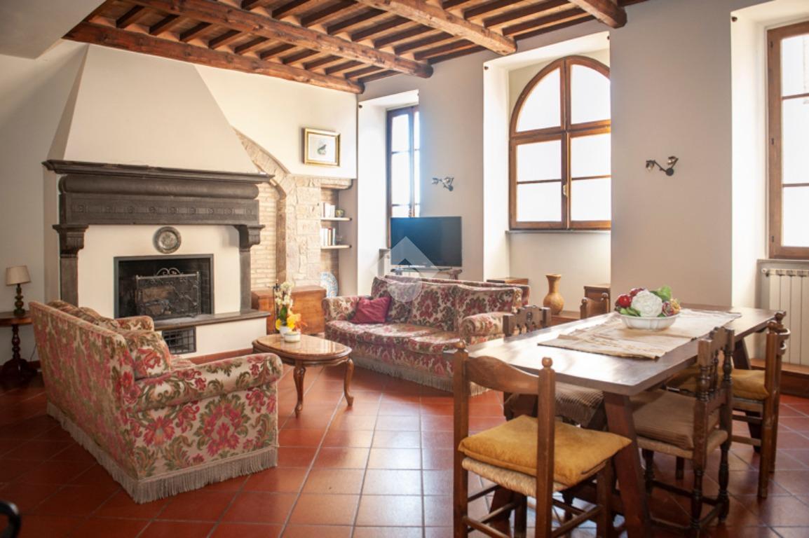 Appartamento in vendita a Gubbio