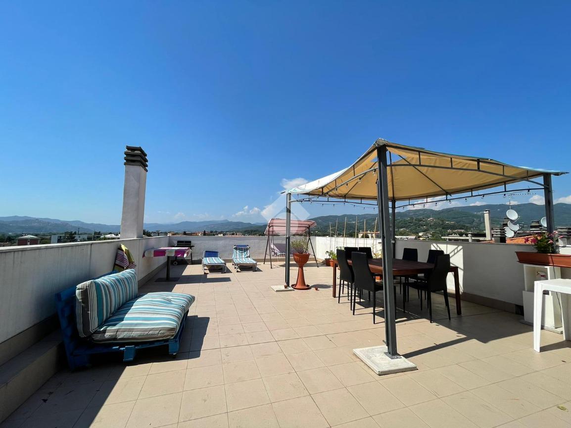 Appartamento in vendita a Sarzana