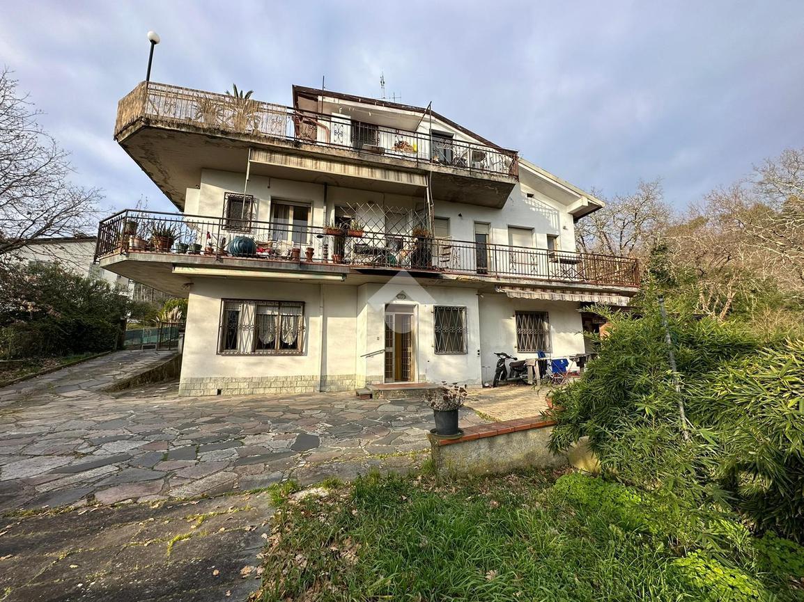 Appartamento in vendita a Castelnuovo Magra