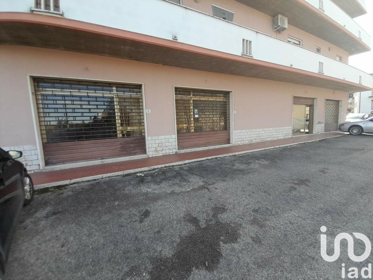 Ufficio in vendita a Castellalto
