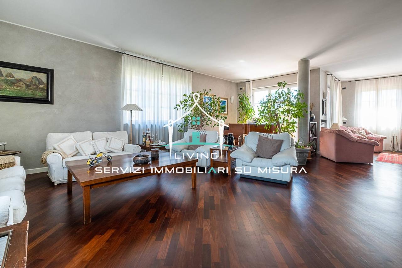 Casa indipendente in vendita a Bergamo