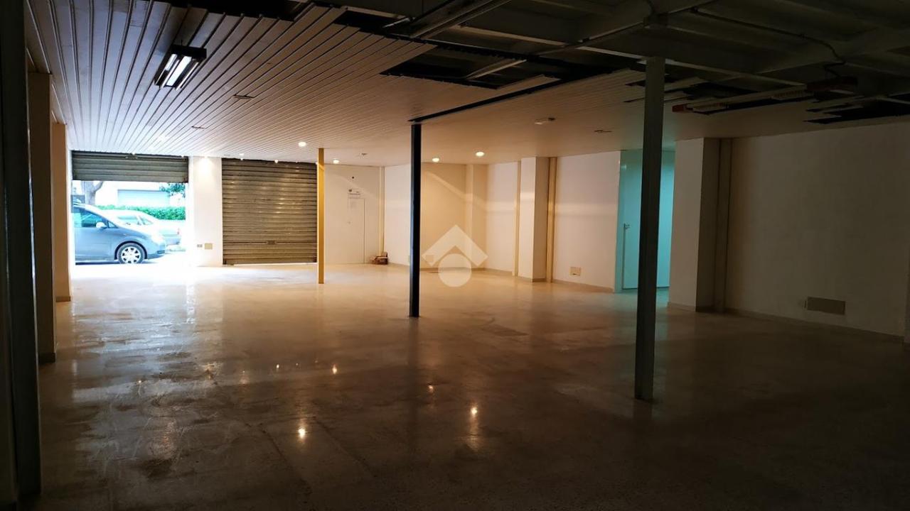 Negozio in vendita a Francavilla Fontana