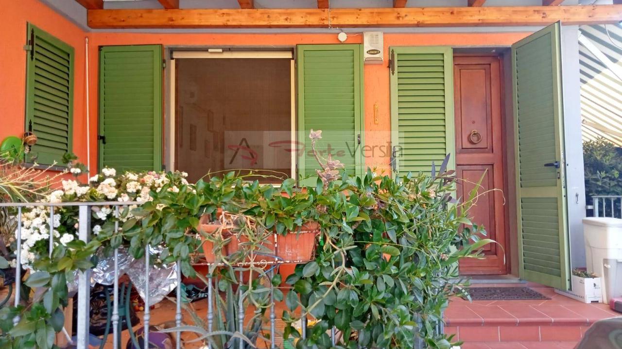 Casa indipendente in vendita a Pietrasanta