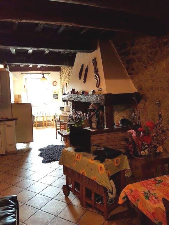 Appartamento in vendita a Monticiano