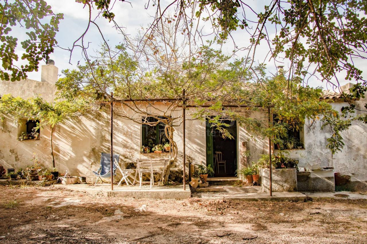 Rustico in vendita a Canicattini Bagni