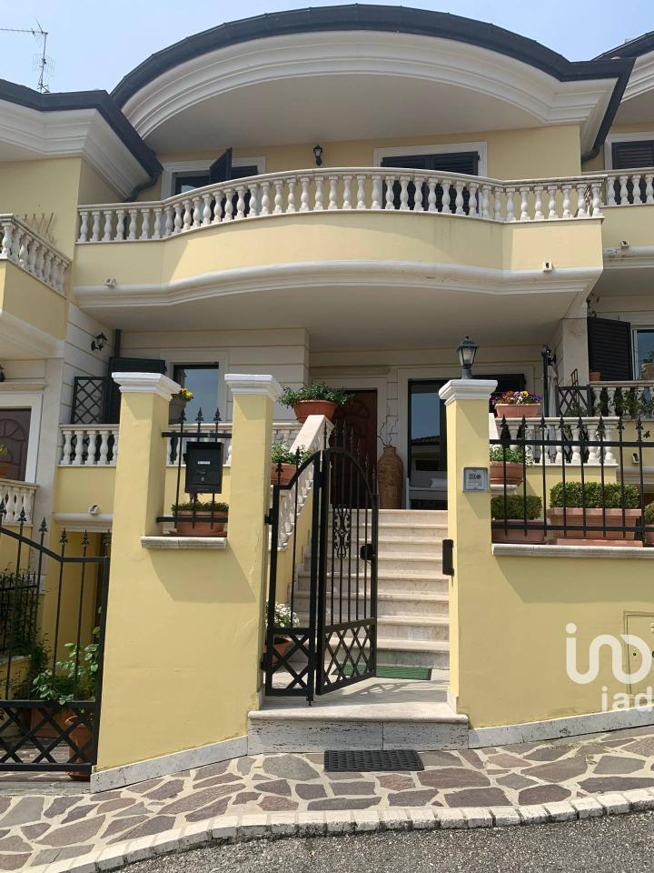 Villa in vendita a Nereto