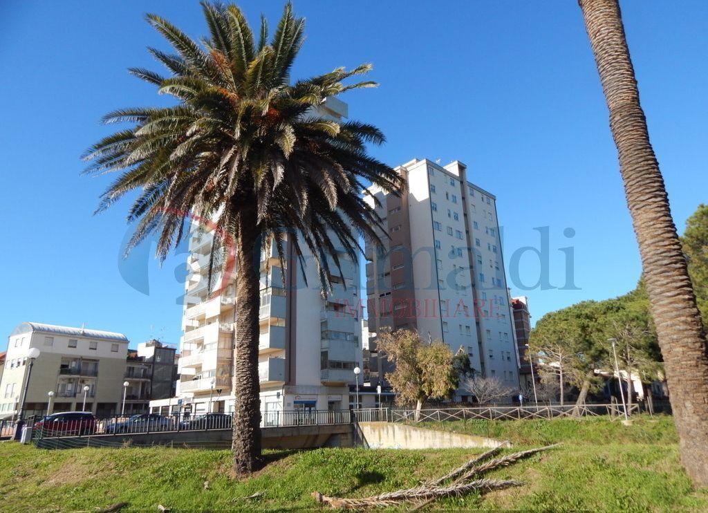 Appartamento in vendita a Follonica