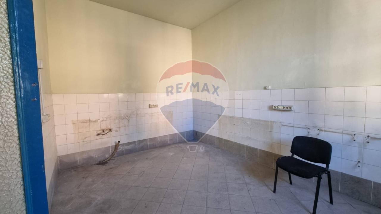 Negozio in vendita a San Giovanni Valdarno