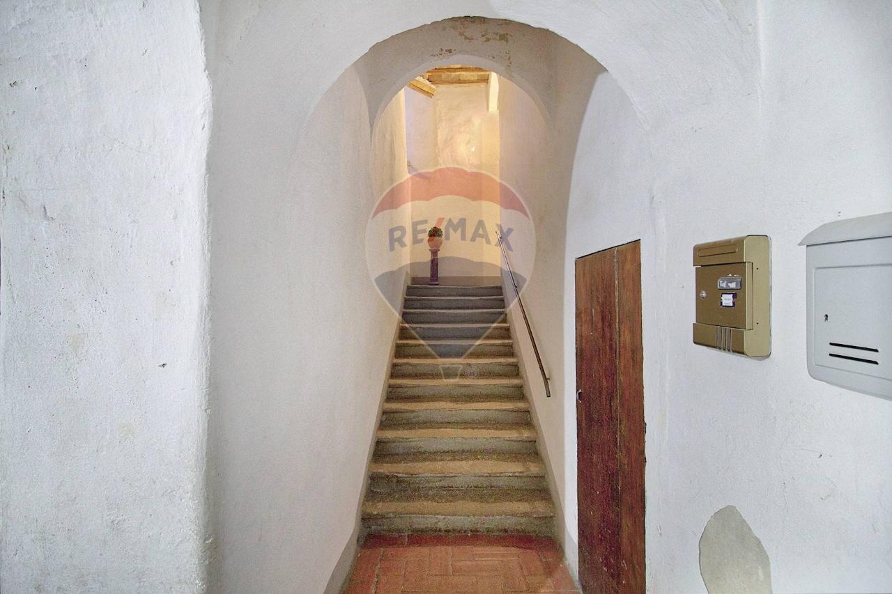 Appartamento in vendita a Laterina Pergine Valdarno