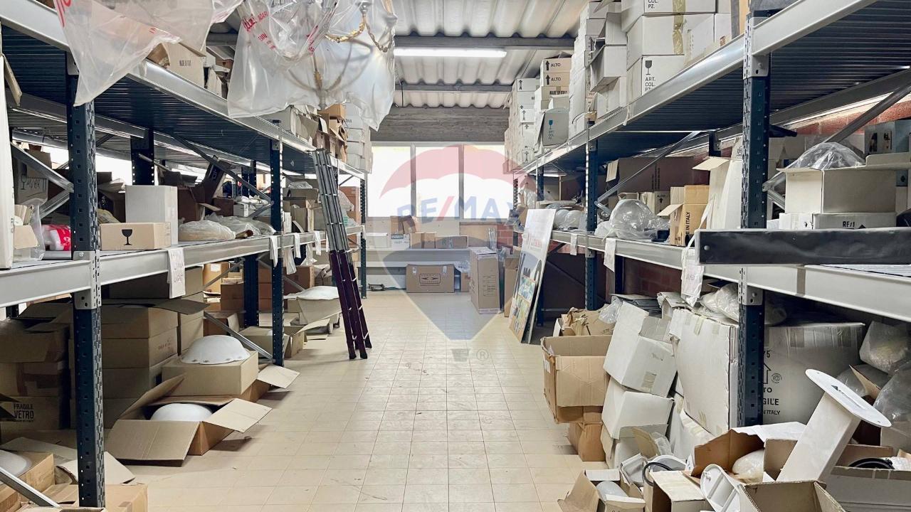 Capannone in affitto a Empoli