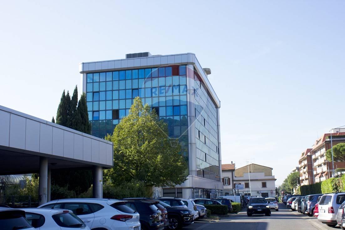 Ufficio in affitto a Prato