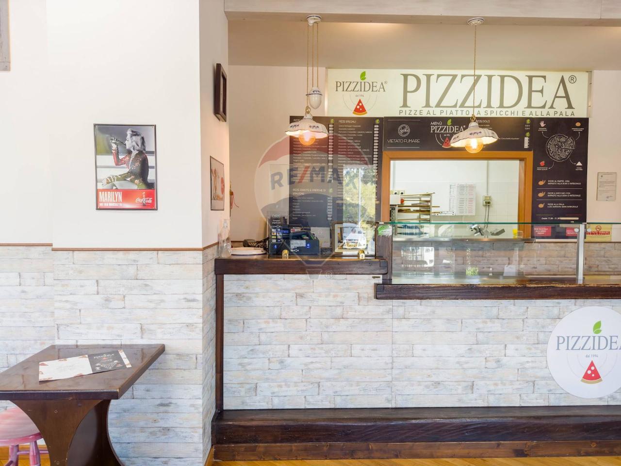 Esercizio commerciale in vendita a Bastia Umbra