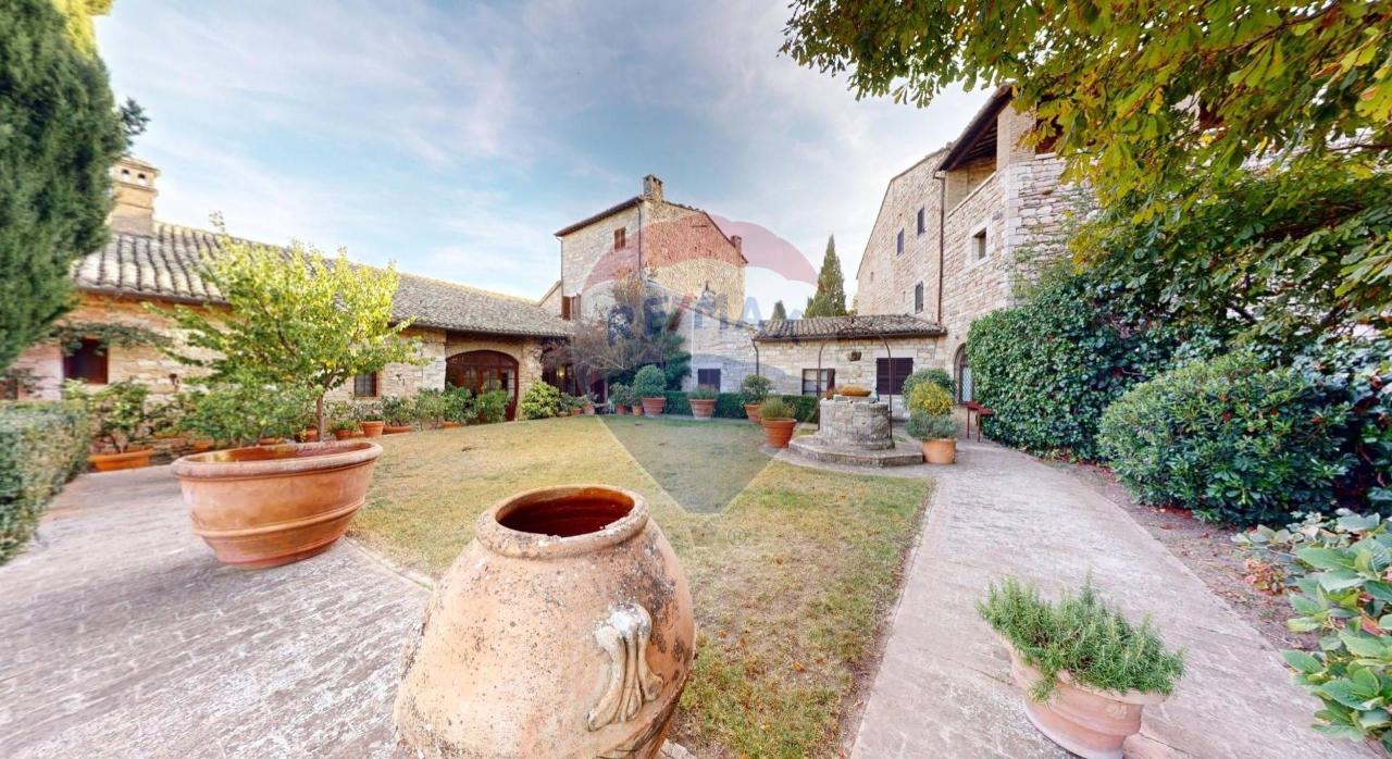Casa indipendente in vendita a Assisi