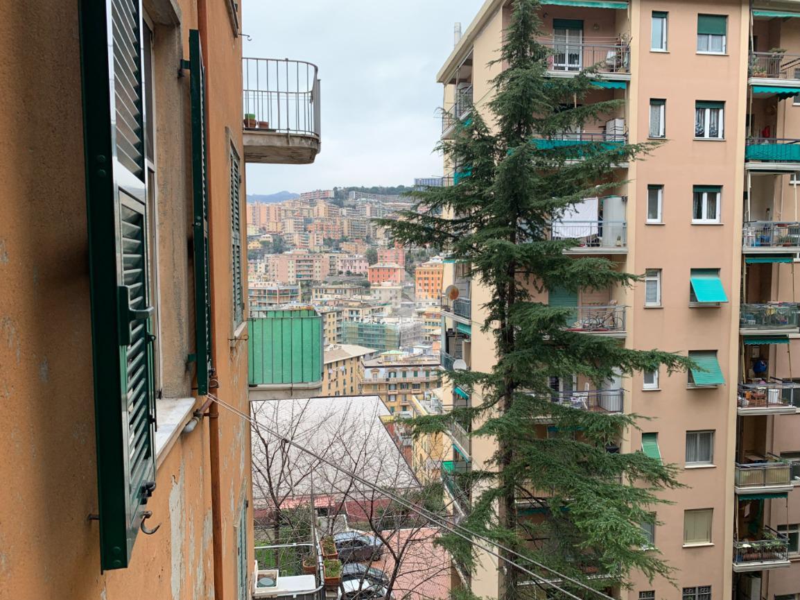 Appartamento in vendita a Genova