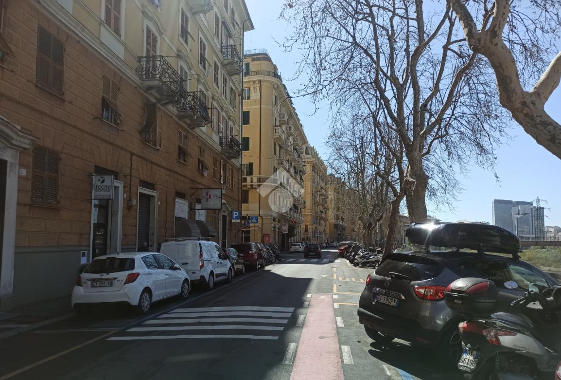 Quadrilocale in Corso Galliera 15, Genova