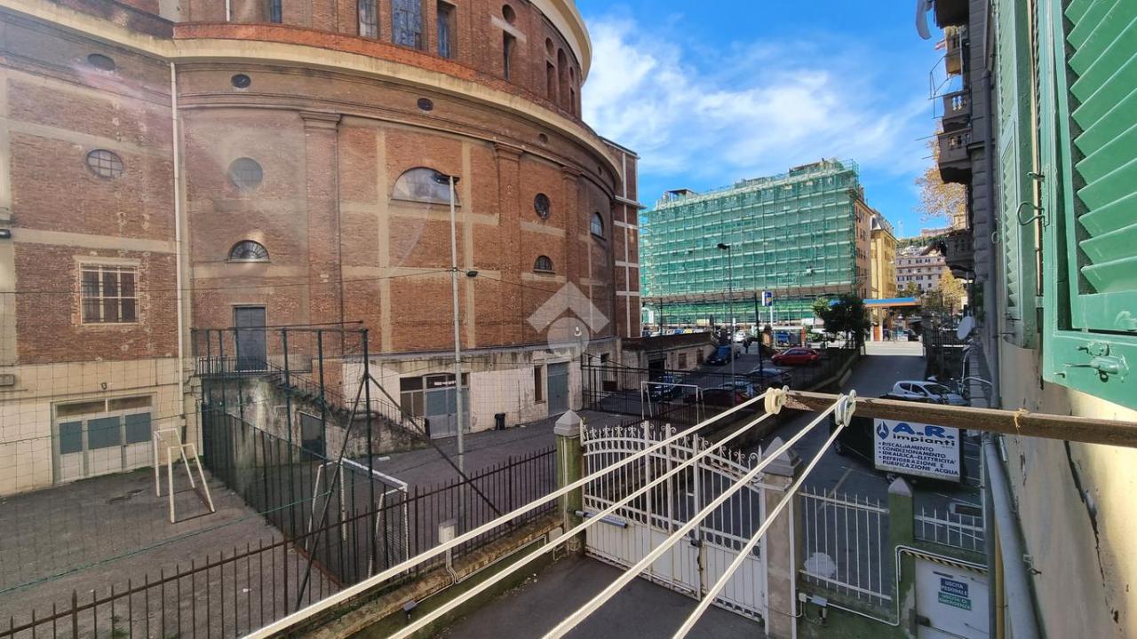 Appartamento in vendita a Genova