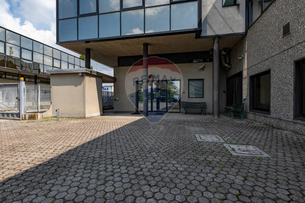 Ufficio in vendita a Assago