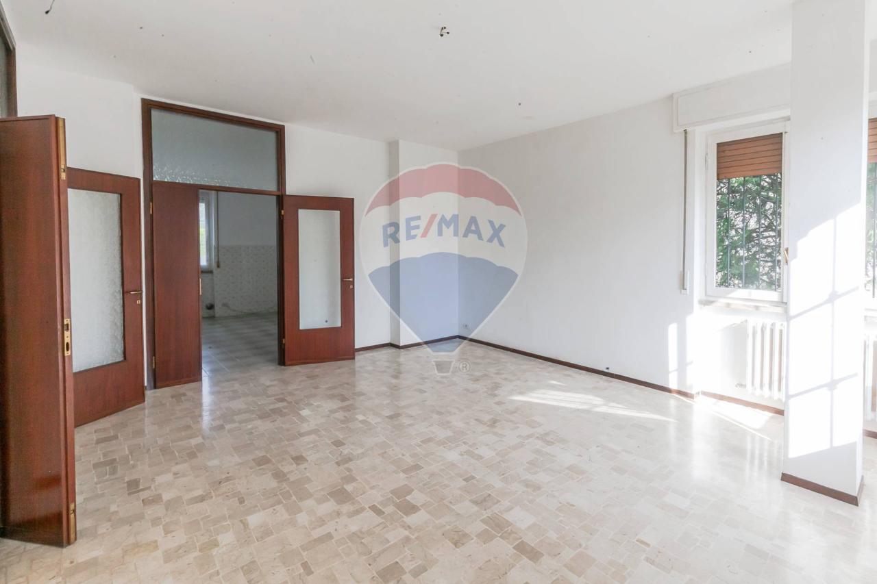 Appartamento in vendita a Vanzago