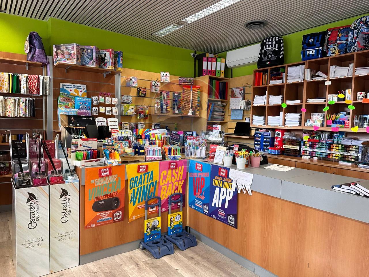 Esercizio commerciale in vendita a San Giorgio Su Legnano