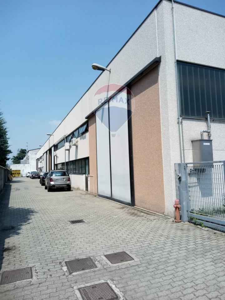Capannone in affitto a San Giorgio Su Legnano
