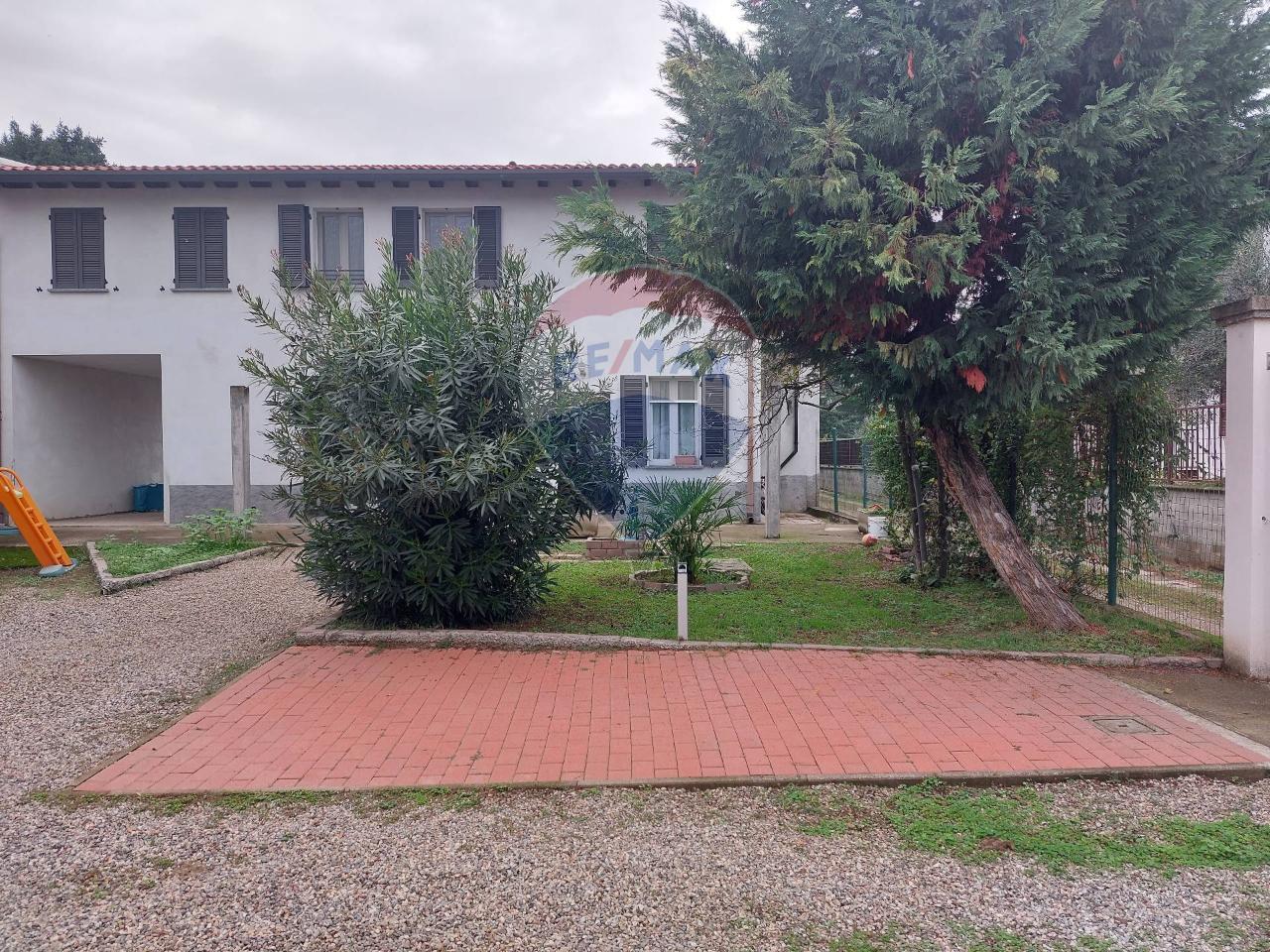 Casa indipendente in vendita a Boffalora Sopra Ticino