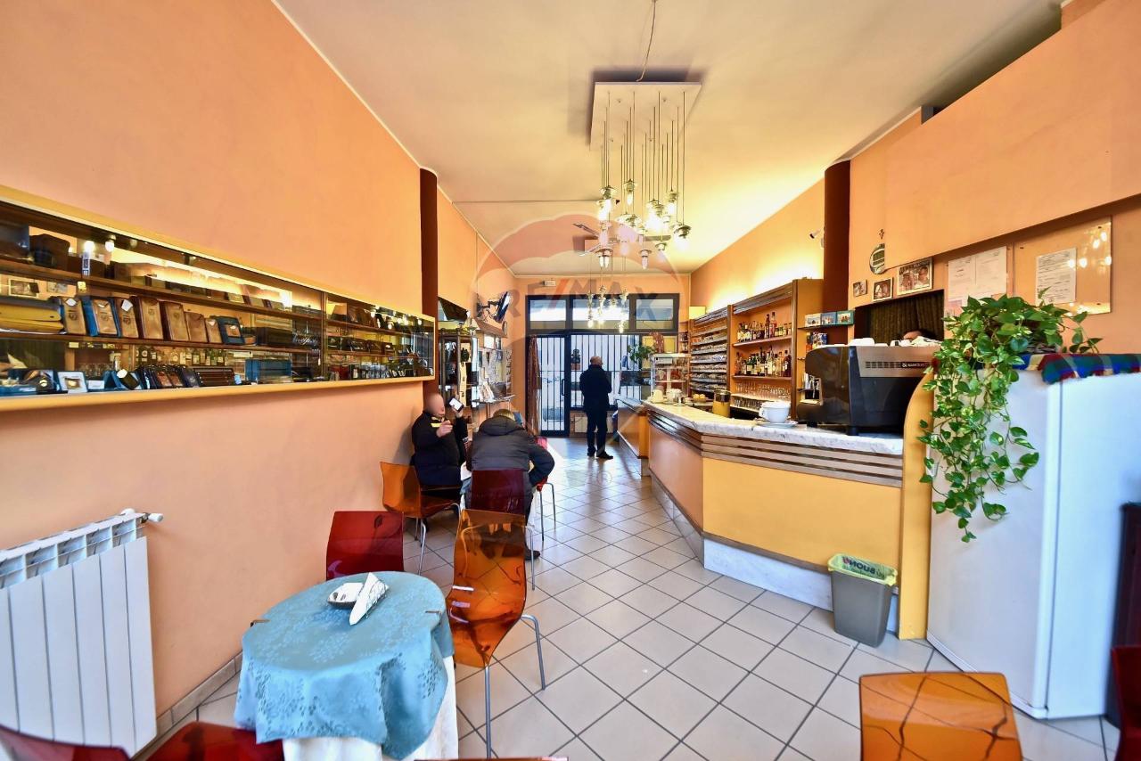 Esercizio commerciale in vendita a Gallarate