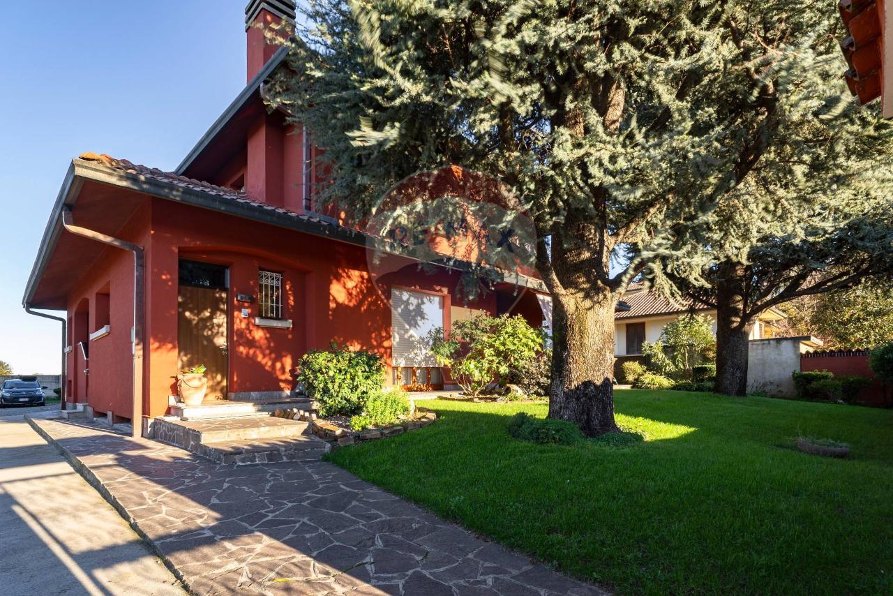 Villa in vendita a Nerviano
