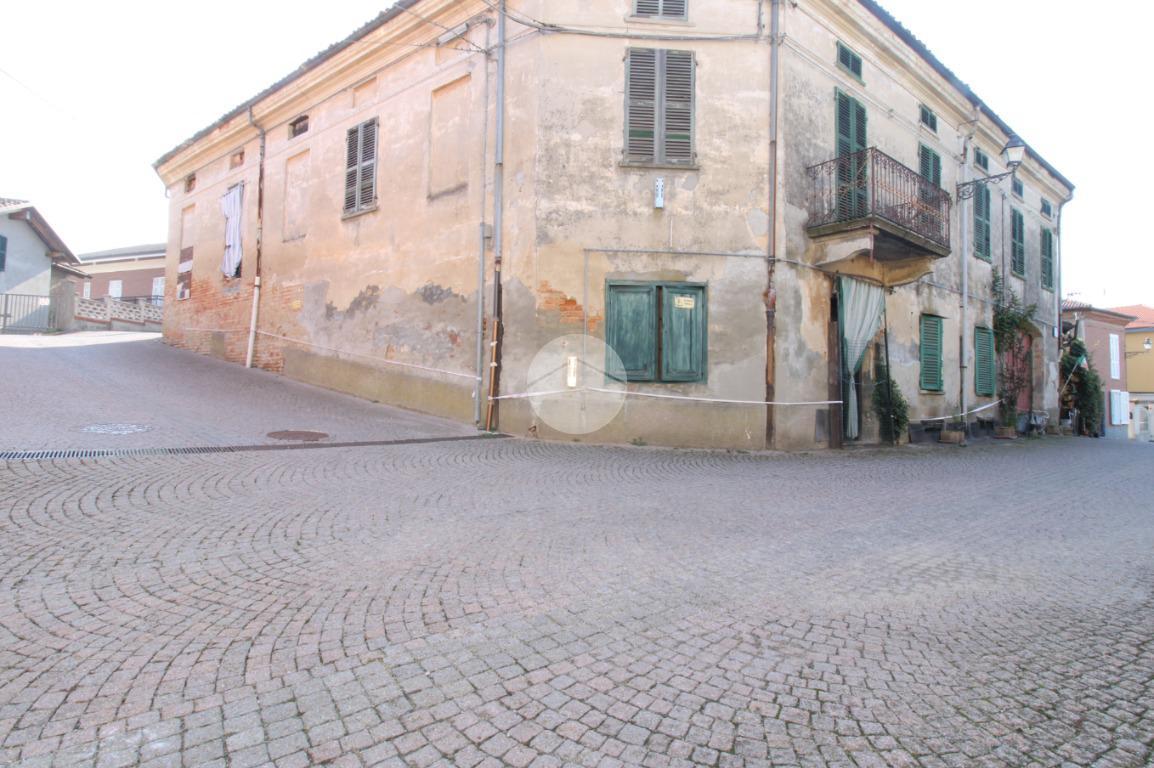Rustico in vendita a Montaldo Scarampi