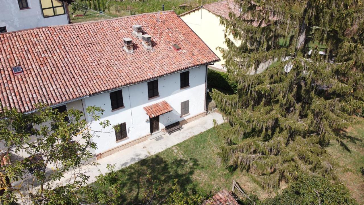 Casa indipendente in vendita a Mombercelli