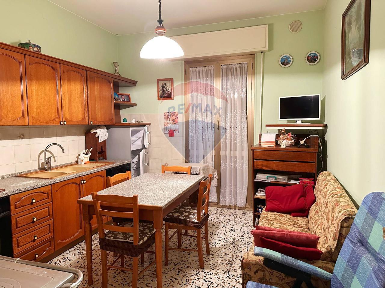 Appartamento in vendita a Terre Roveresche