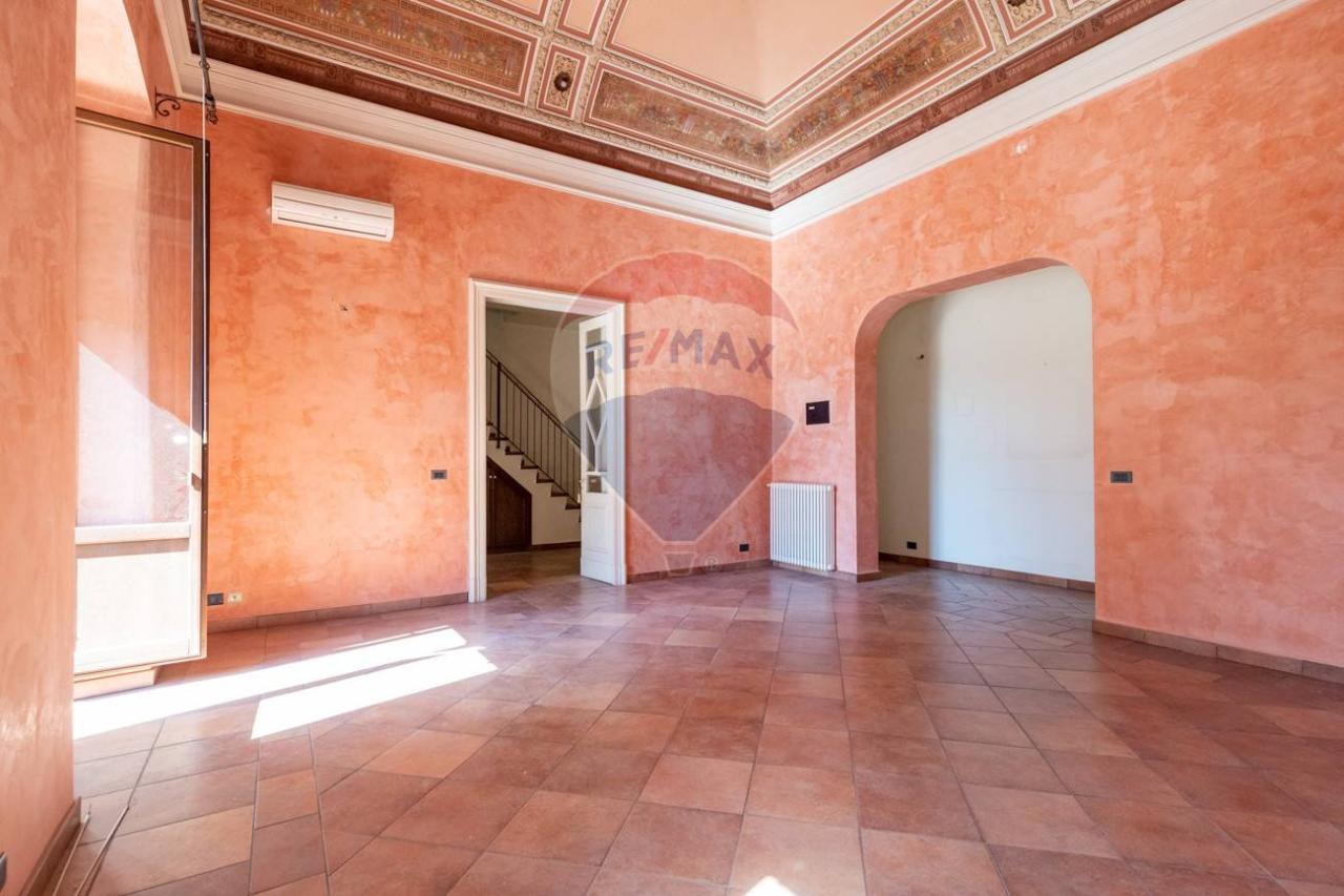 Appartamento in Via Umberto I 114, Catania