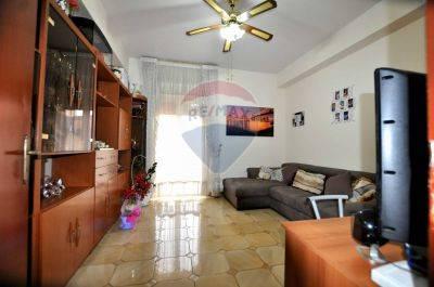 Appartamento in vendita a Aci Catena