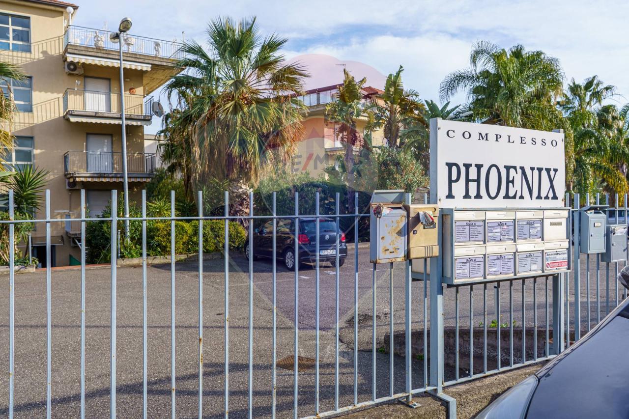 Appartamento in vendita a Roccalumera