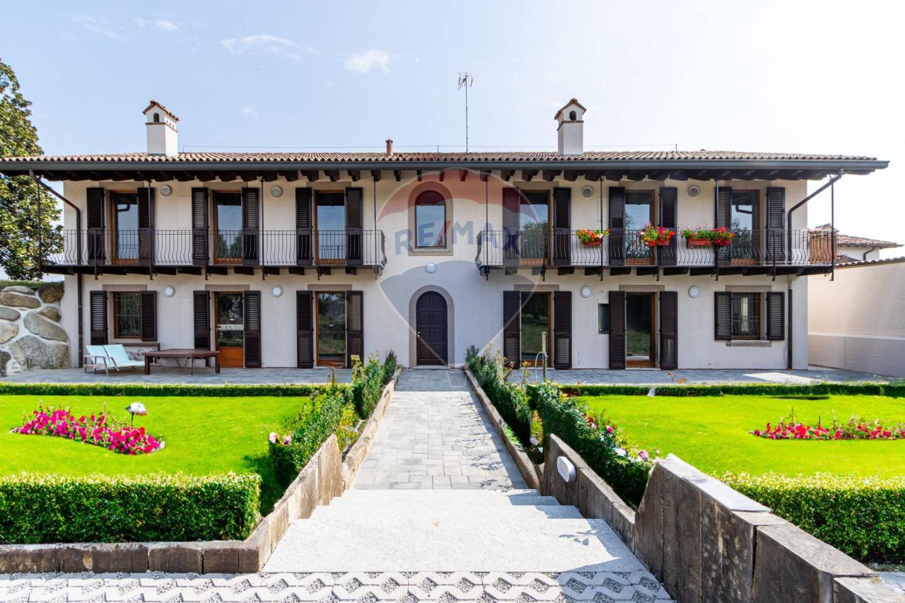 Appartamento in vendita a Besana In Brianza