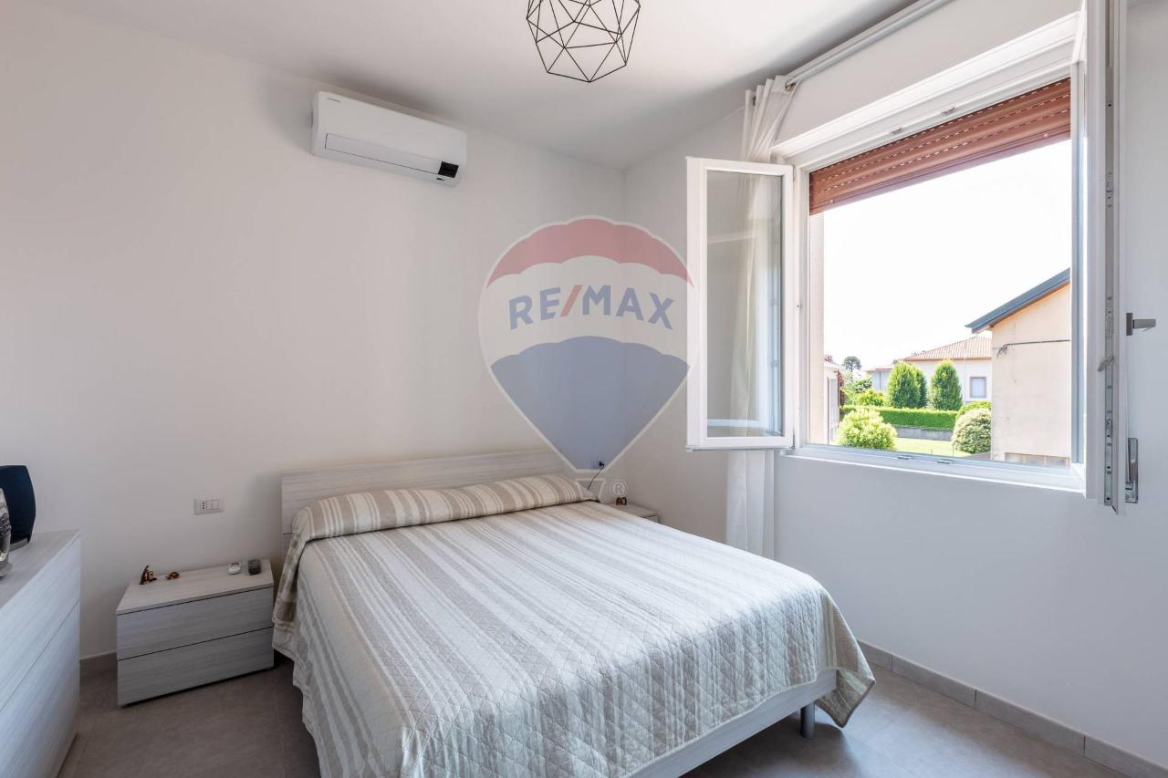Casa indipendente in vendita a Cassago Brianza