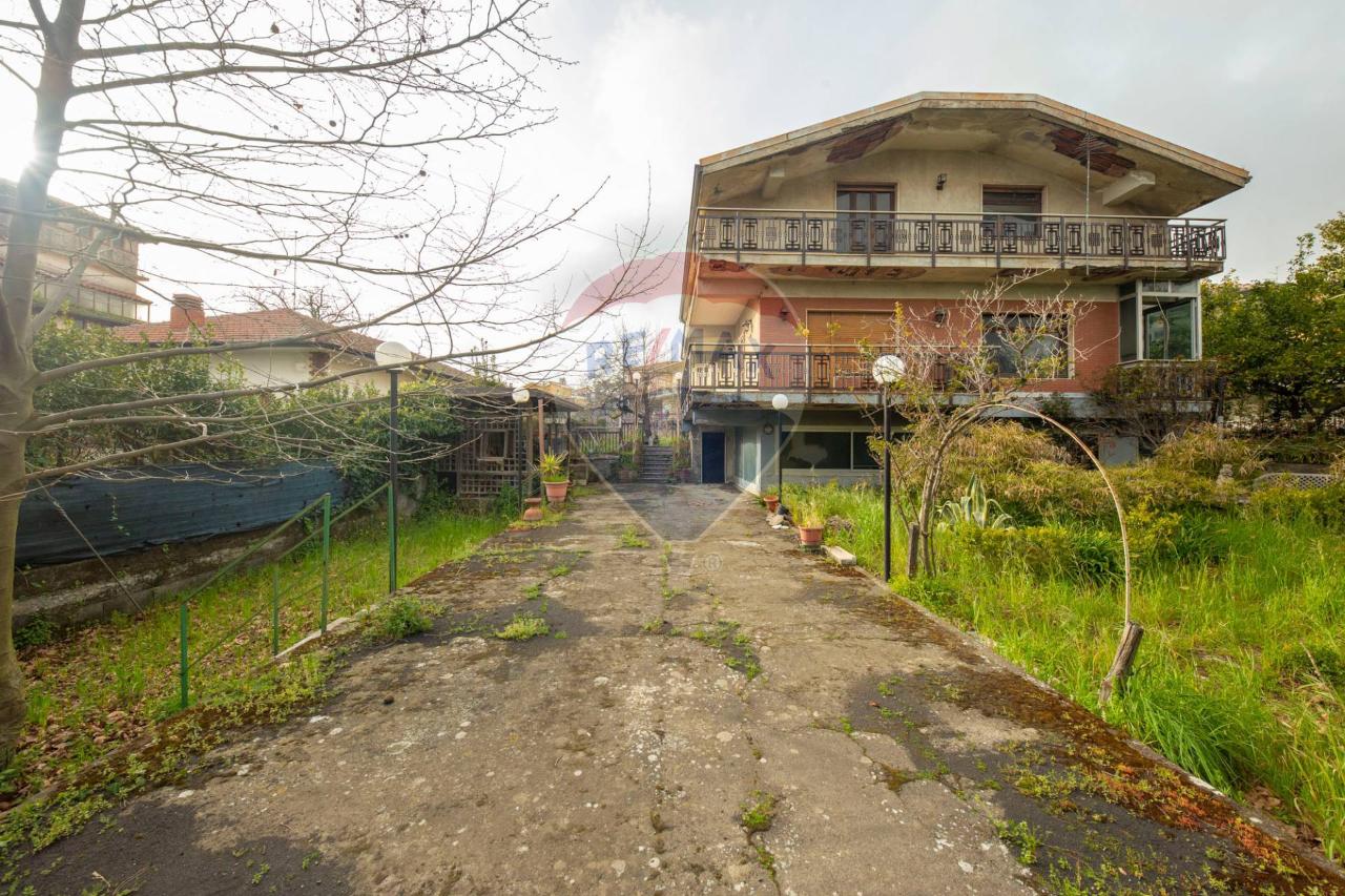 Villa in vendita a Trecastagni