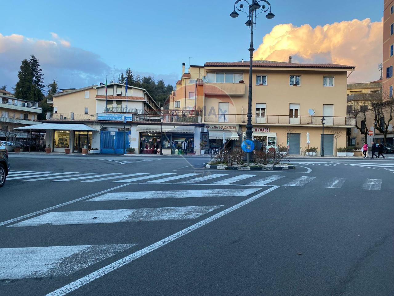 Negozio in vendita a Fiuggi