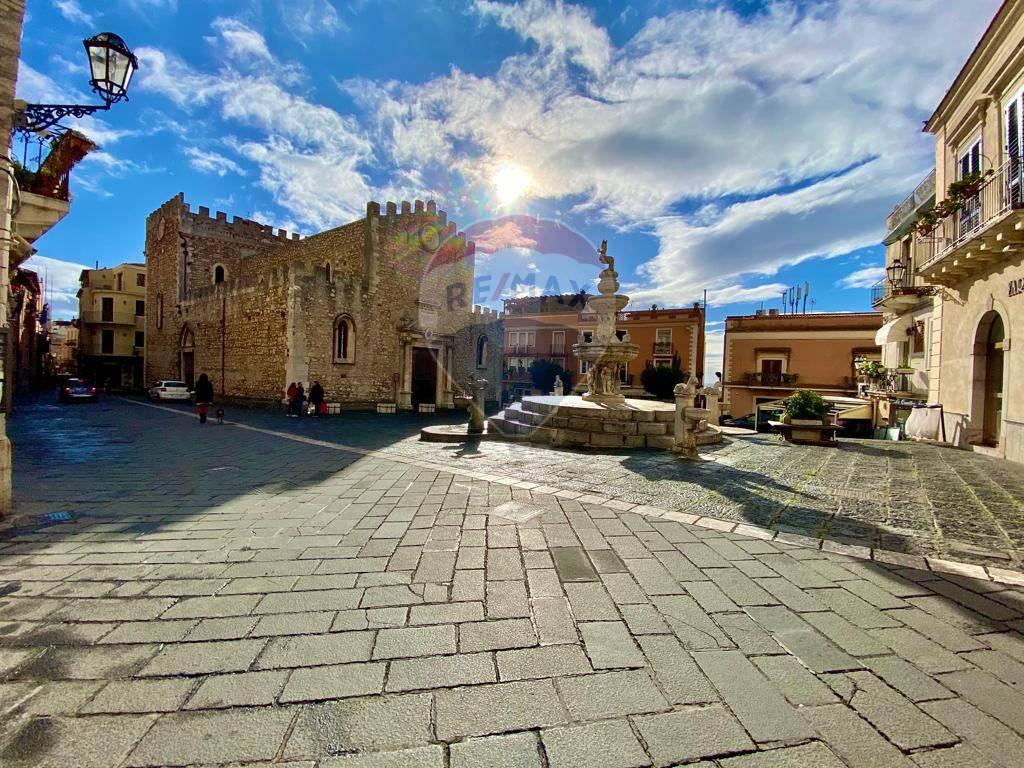 Negozio in vendita a Taormina