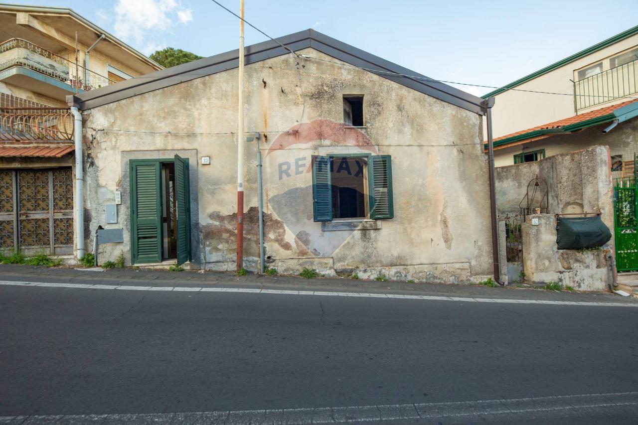 Casa indipendente in vendita a Trecastagni