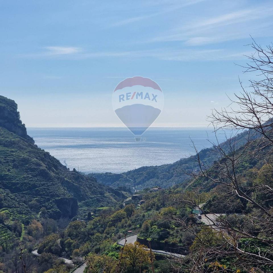Casa indipendente in vendita a Mongiuffi Melia