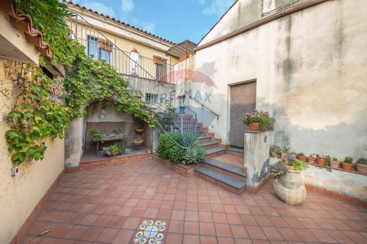 Appartamento in vendita a San Gregorio Di Catania