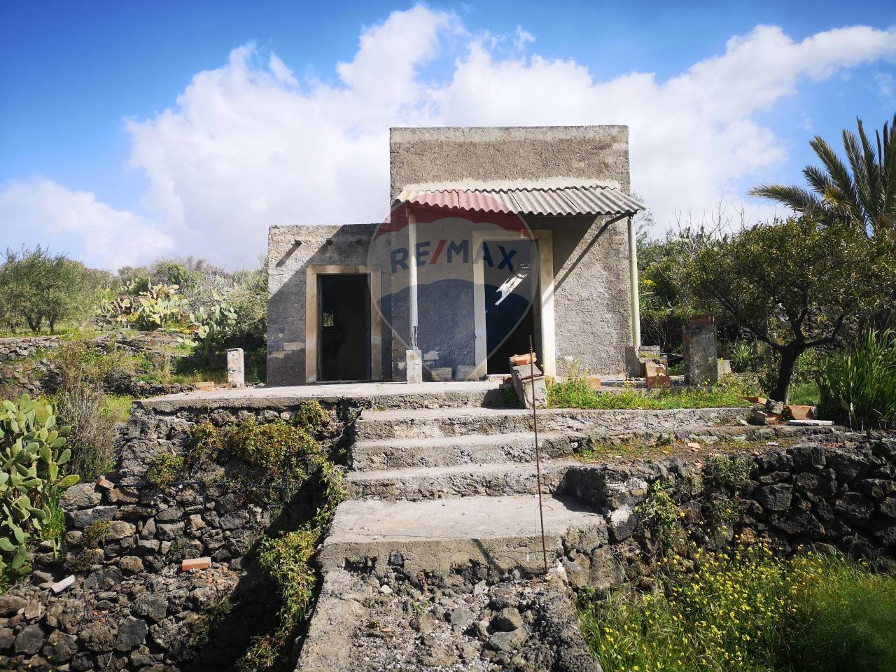 Terreno agricolo in vendita a Camporotondo Etneo