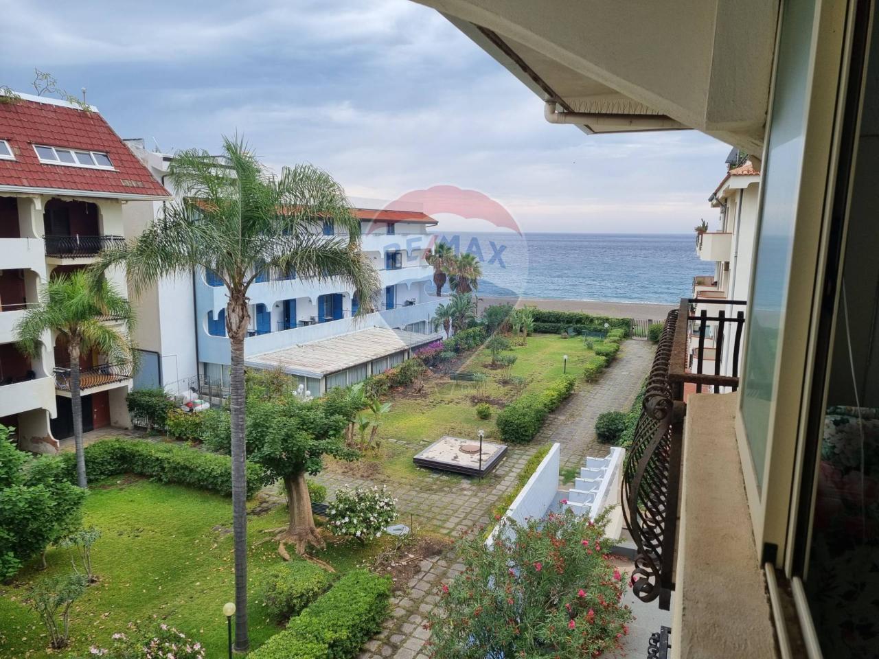 Appartamento in vendita a Giardini Naxos