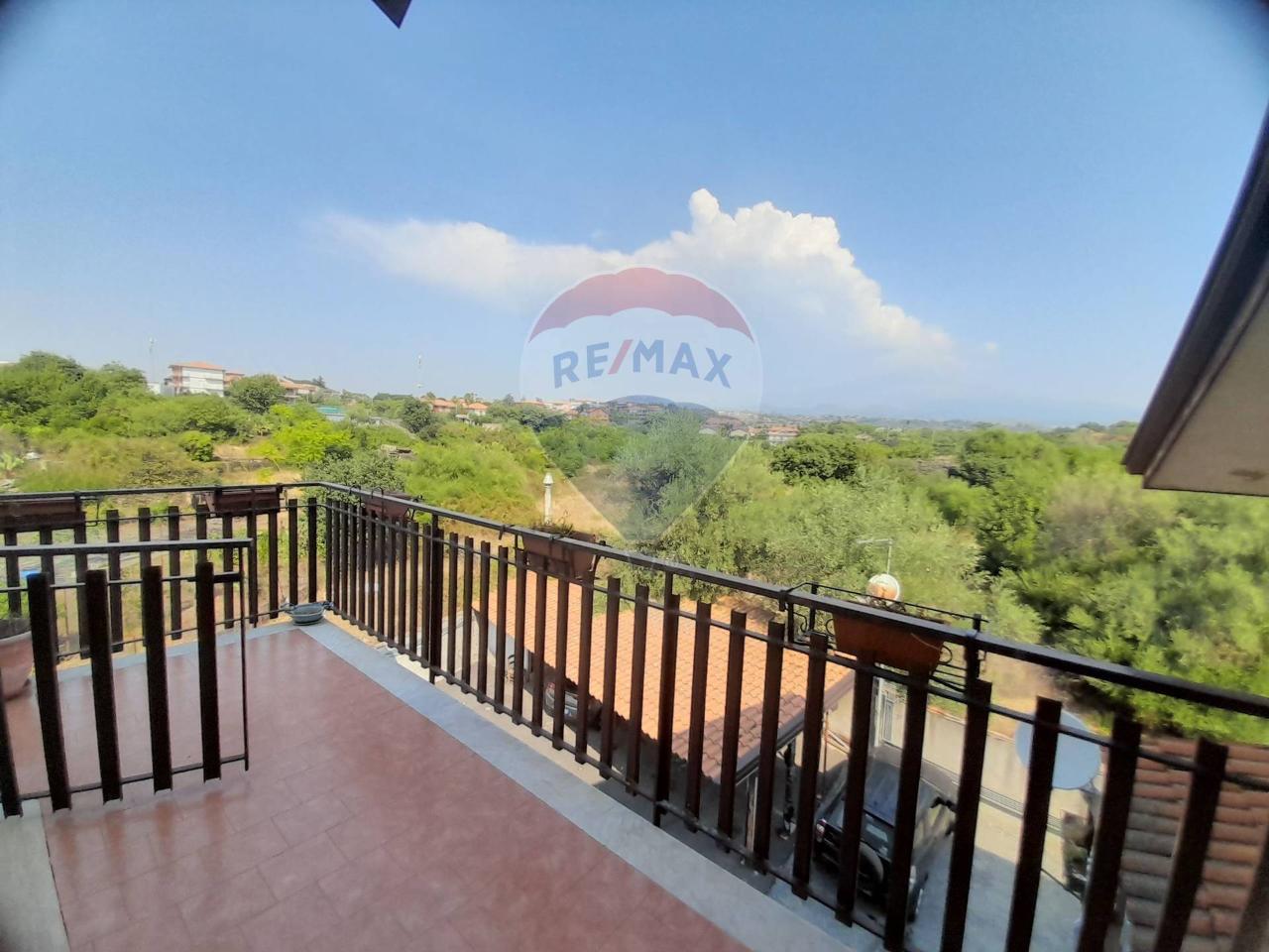 Appartamento in vendita a Tremestieri Etneo