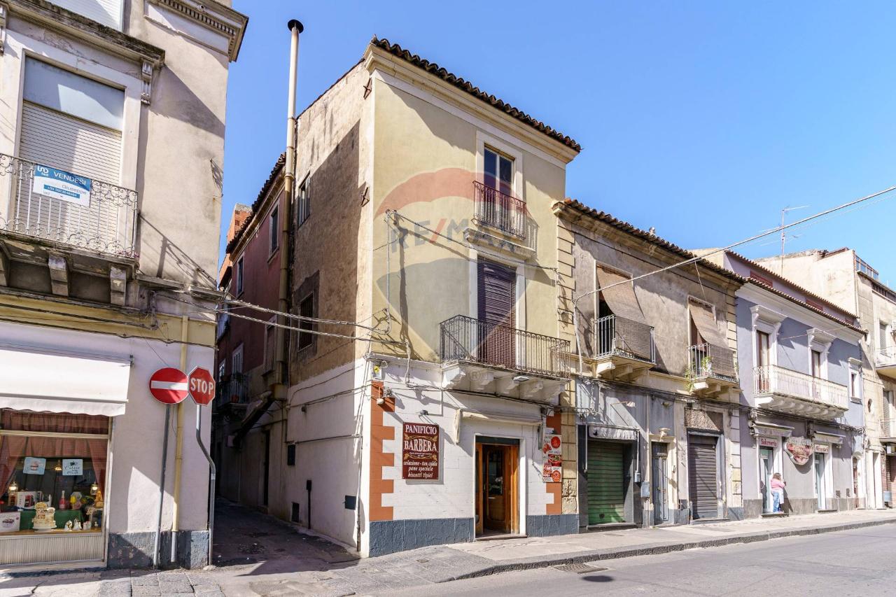 Negozio in vendita a Paterno'